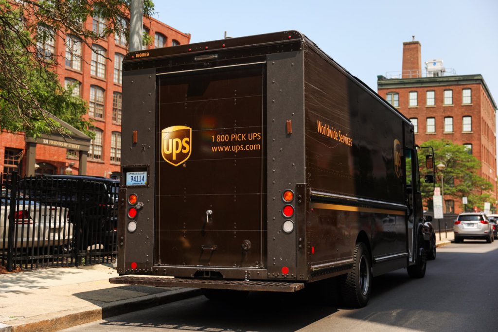 UPS Teamsters Ratify 5-Year Contract, Union Sends Warning to Amazon